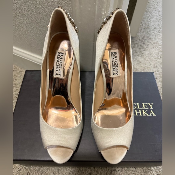 Badgley Mischka | Shoes | Badgley Mischa Heels | Poshmark